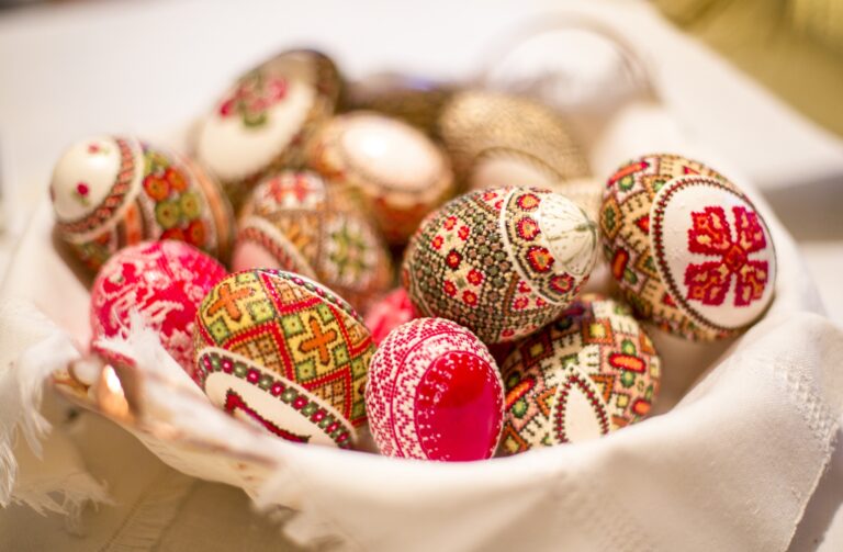 Cele mai cunoscute tradiții și obiceiuri românești